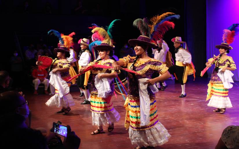 Movimiento Cultural Leonel Rugama realiza Festival de Bailes Tradicionales