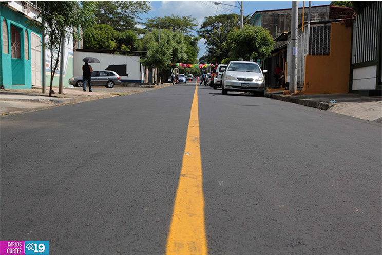 ALMA inaugura obras de recarpeteo de calles en el barrio Bóer