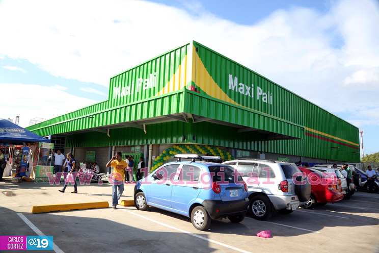 Maxi Pali Las Colinas abre sus puertas