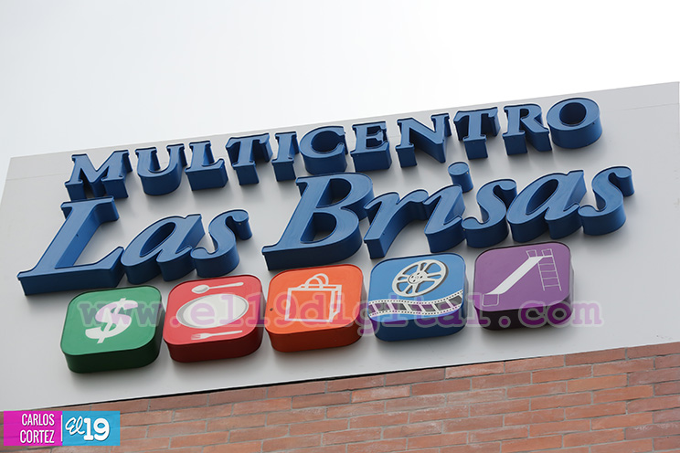 Centro Comercial Multicentro Las Brisas | Managua | Comercial | 2p ...