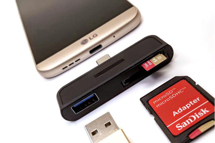 Este adaptador USB-C te permite conectar USB, SD y microSD