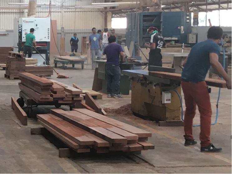 Simplemente Madera: Excelencia en la producción de la madera