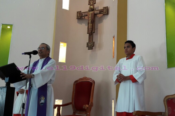 Iglesia La Merced celebra inicio de Cuaresma con estudiantes del ...
