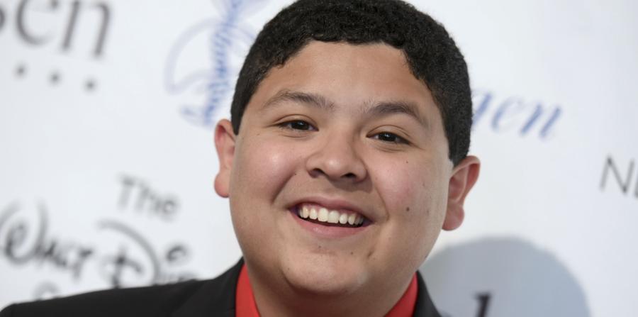 Actor de "Modern Family" llora a su padre en Instagram