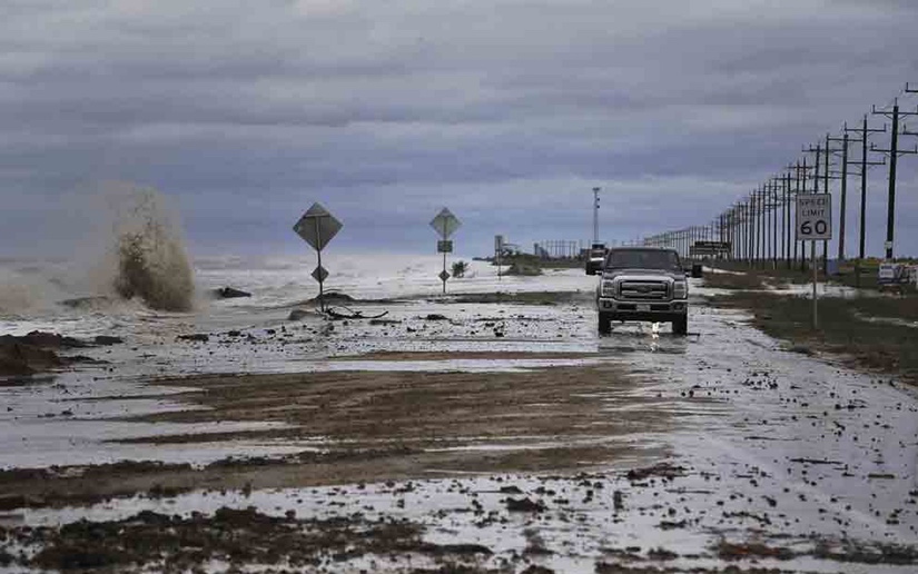 Cindy amenaza con anegar varios estados