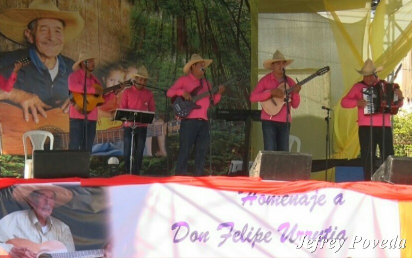Con el grito segoviano rinden homenaje a don Felipe Urrutia