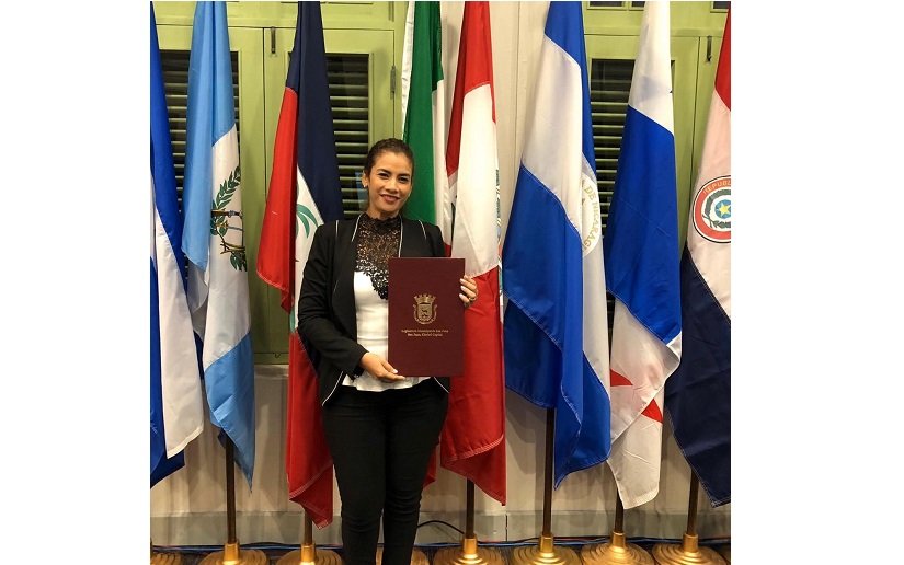 Reyna Rueda, alcaldesa de Managua en reunión del Comité de Ciudades ...