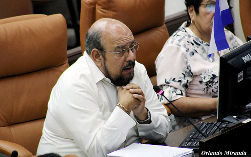 Diputado Edwin Castro recuerda a las víctimas del Casitas