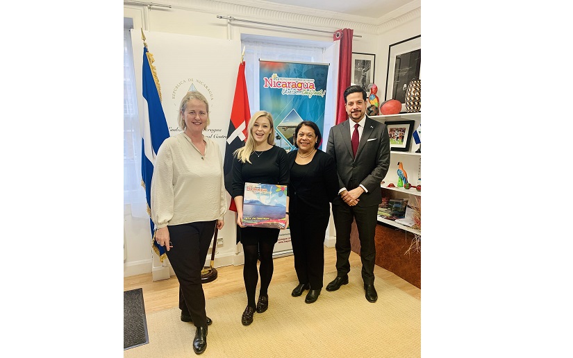 Grupo británico de la Unión Interparlamentaria visitan embajada de ...