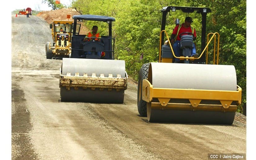 Se inauguran más obras de progreso en los municipios