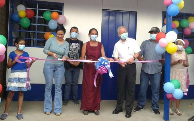 Familia del Distrito VI de Managua estrena vivienda digna y segura