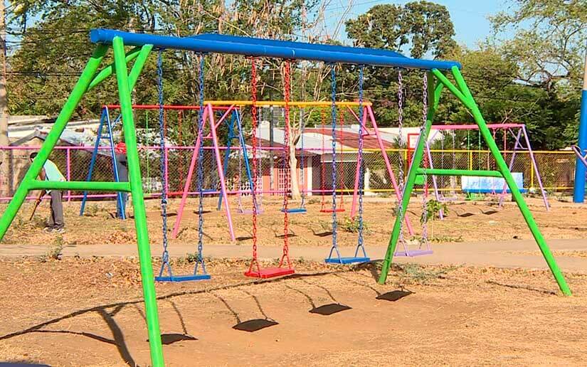 Alcaldesa de Managua supervisa obras de progreso en el distrito II