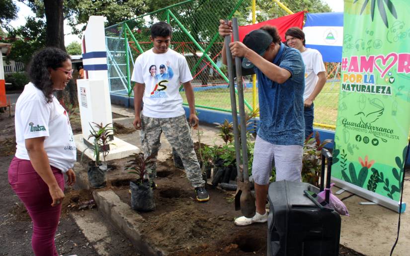 Jóvenes ambientalistas realizan jornada de reforestación en las Américas 3
