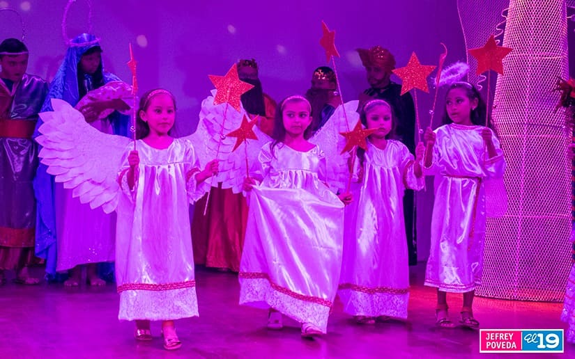 Baile de pastorelas y villancicos en la Sala Experimental del Teatro ...