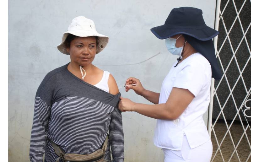 Ministerio de Salud despliega brigadas de vacunación en el distrito II ...