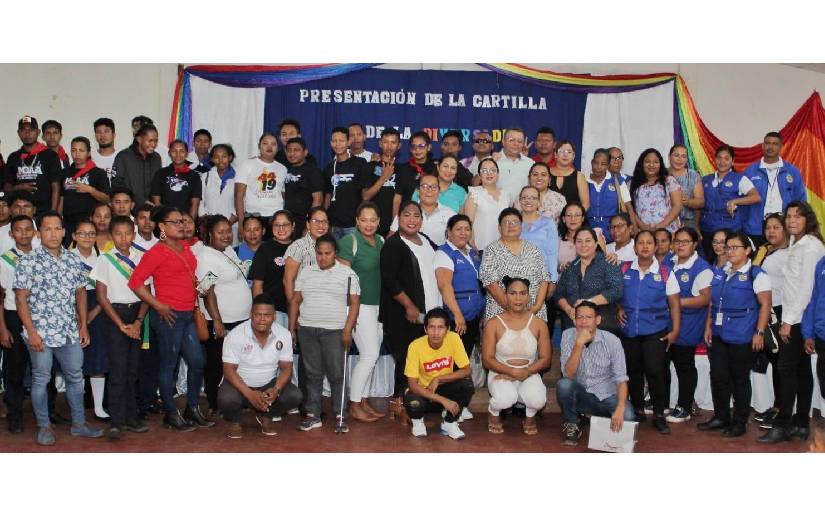 Familias de Bilwi y Waspam conocen el contenido de la Cartilla de ...
