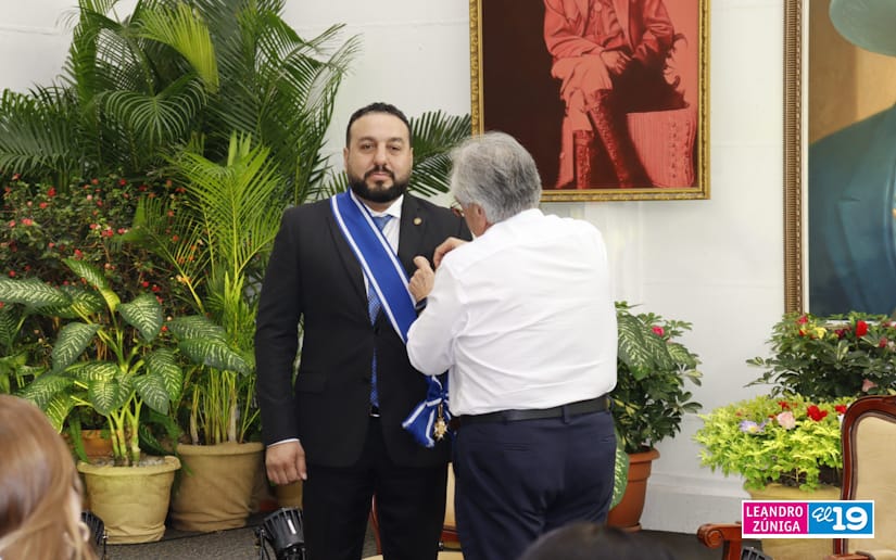 Nicaragua condecora con Orden José de Marcoleta en Grado de Gran Cruz a ...