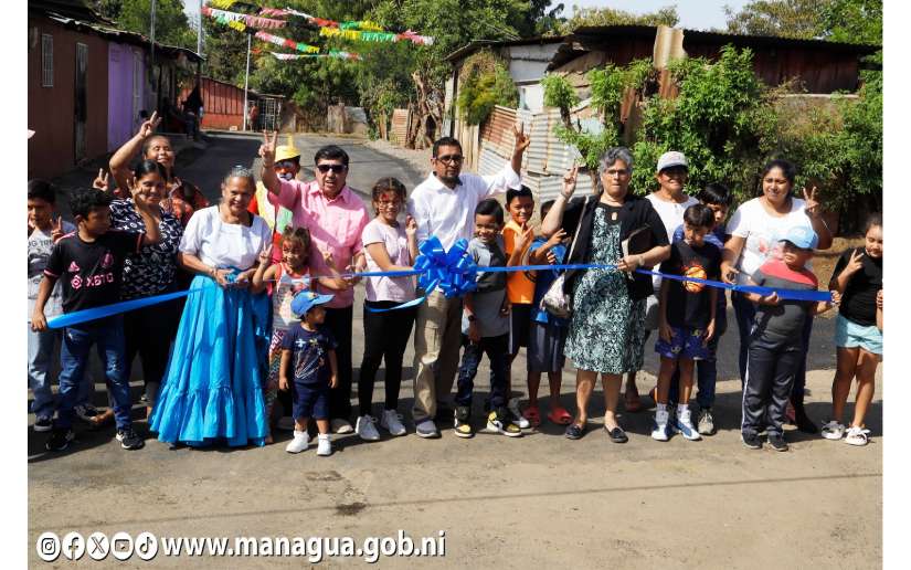 Pobladores del barrio Luis Alfonso Velásquez Flores reciben calles ...
