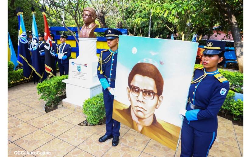 Universidad de Ciencias Policiales rinde homenaje al Poeta Guerrillero ...