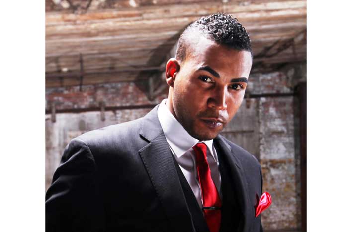 Don Omar celebra primer evento de automóviles de aceleración en Puerto Rico