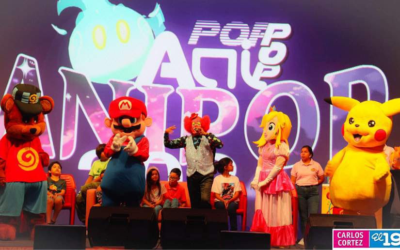 Aficionados al anime, manga y de la cultura pop disfrutan el segundo ...