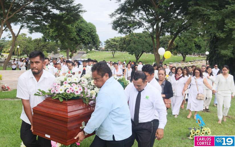 Dan último adiós a la Compañera Maira Reyes Sandoval ¡Siempre Más Allá!