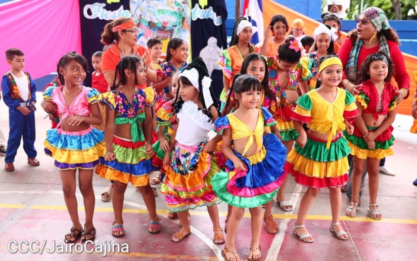Celebran fiesta del Tululu en Colegio Experimental México