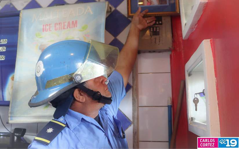 Bomberos supervisan sistema eléctrico en negocios de la Cotran del ...