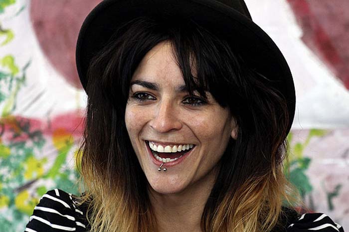 Bebe llega a México para presentar la "reflexión" de sus diez años de ...