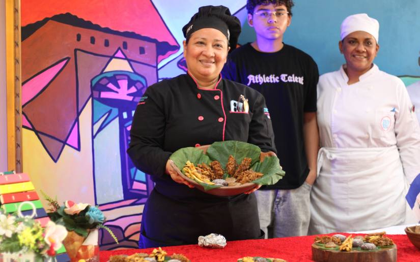 Centros tecnológicos rescatan identidad culinaria con postres tradicionales