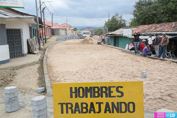 Inicia adoquinamiento de tramo Susucayan-Las Vueltas