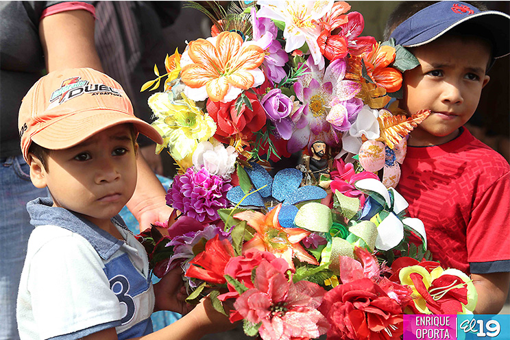 Santo Domingo "El Mocito" recorre Bello Horizonte