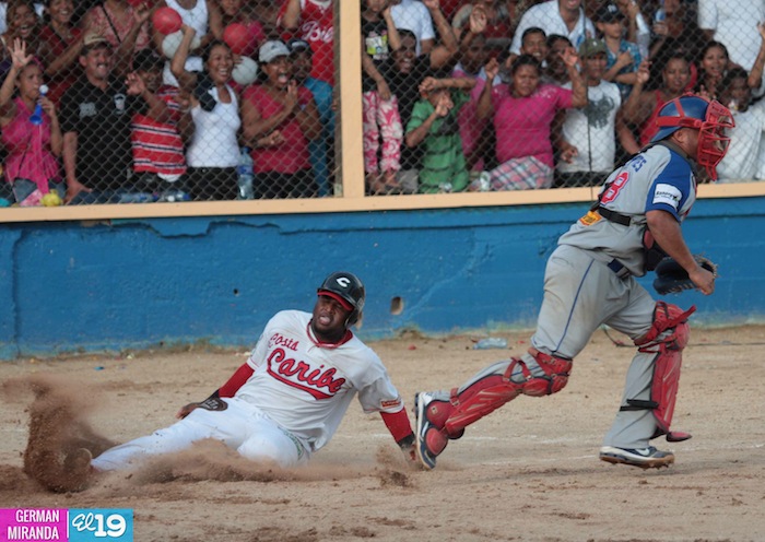 Costa Caribe Campeón del Pomares 2013