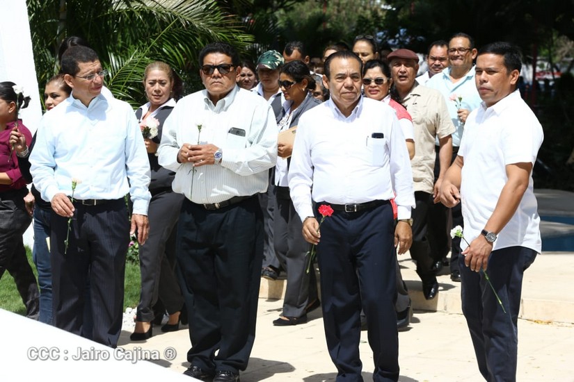 Nicaragua recuerda legado del comandante Tomás Borge