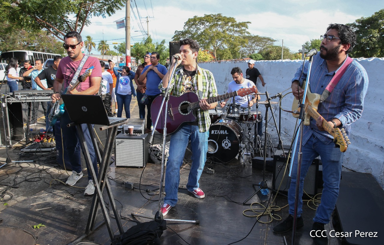 ¡Que viva Leonel Rugama! Poeta, Ser Humano Especial, Revolucionario