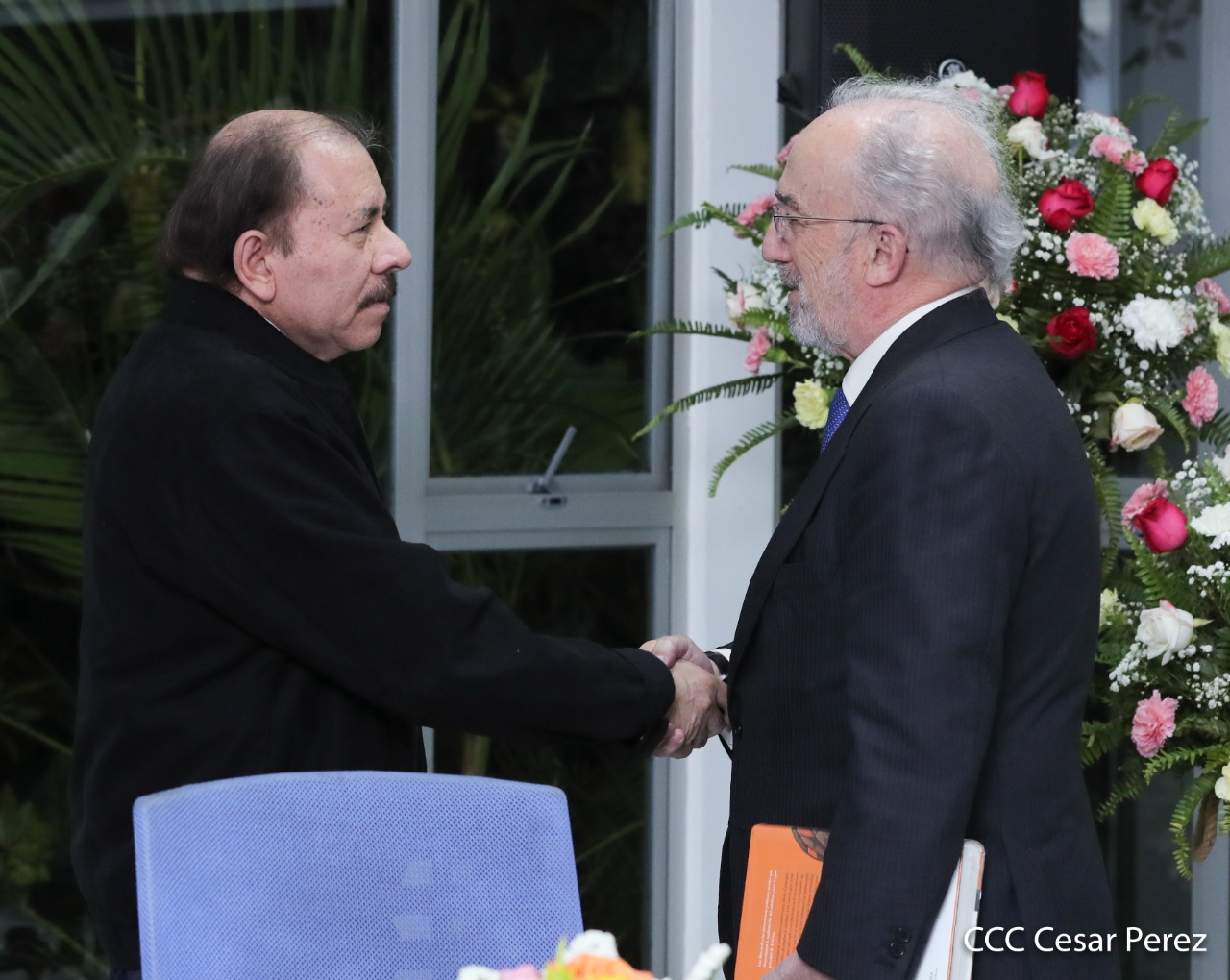 Presidente Daniel Ortega y vicepresidenta Rosario Murillo en ameno ...