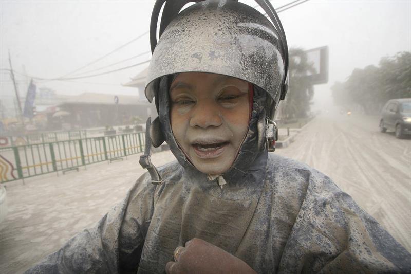 Erupción del Monte Kleud en Indonesia