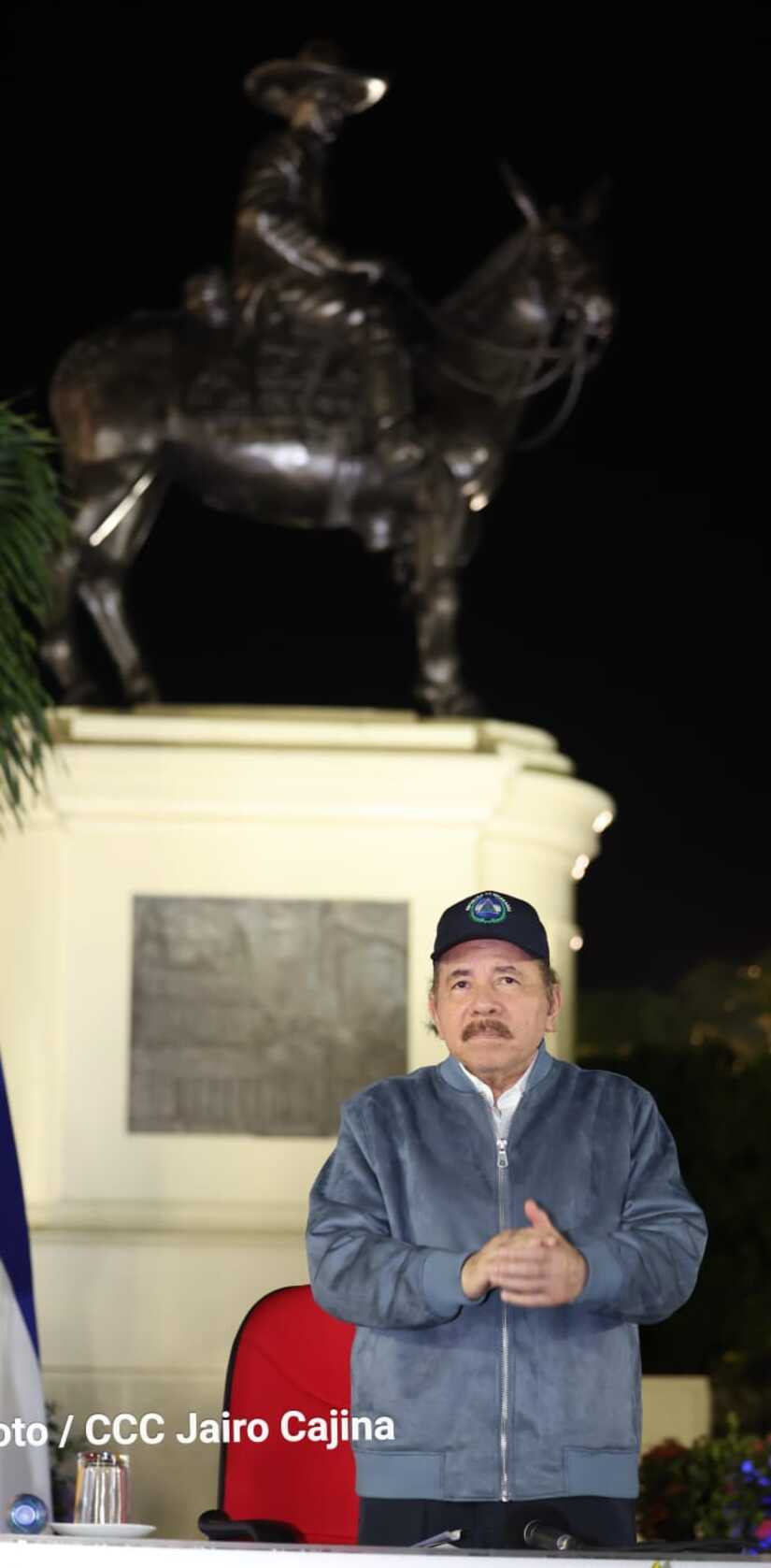 Homenaje al héroe nacional Roberto Clemente