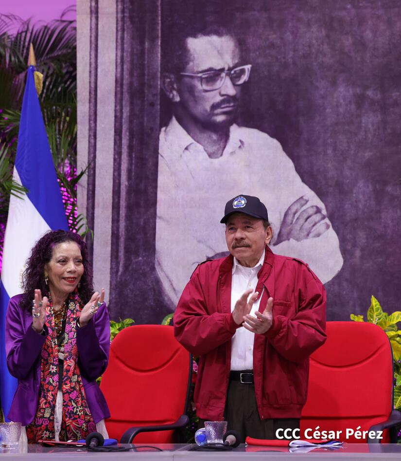 Conmemoramos 48 años del paso a la inmortalidad del Comandante Carlos ...