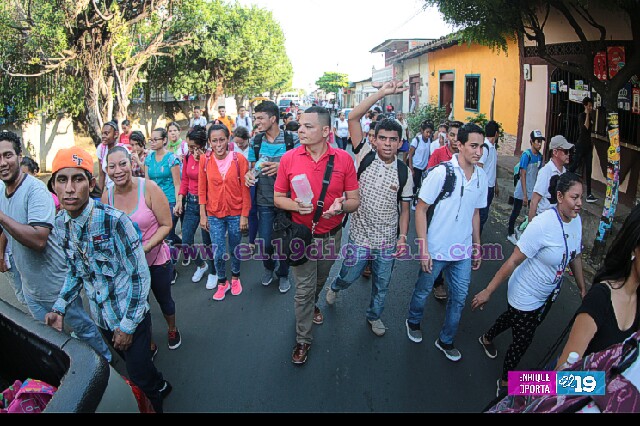 Legado de Luisa Amanda Espinoza y Enrique Lorente en el corazón de los ...