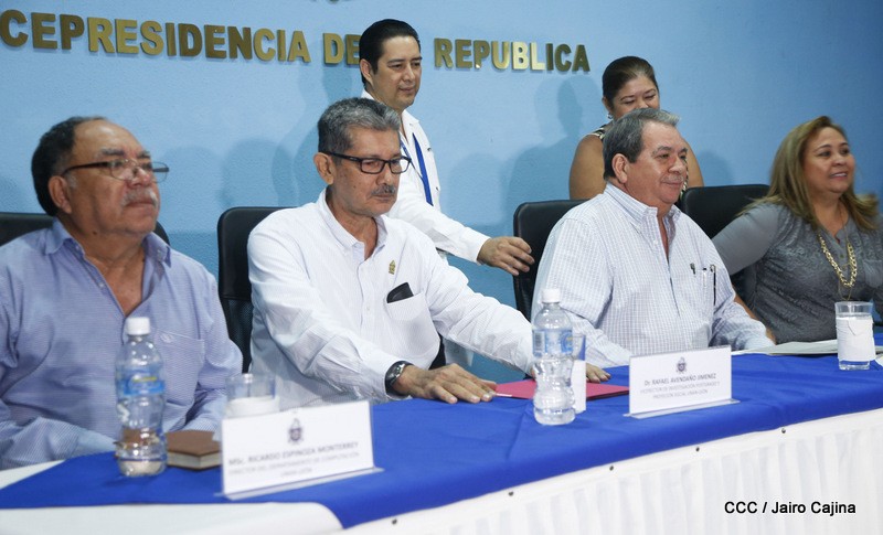 CONICYT lanza proyecto “Robótica en mi escuela”