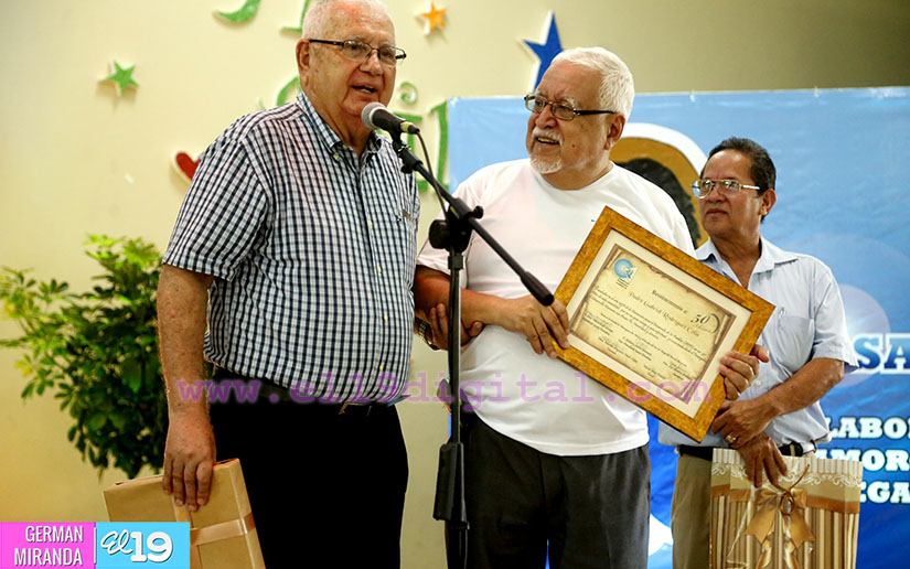 Música, canto y gastronomía nicaragüense en honor al Padre Gabriel