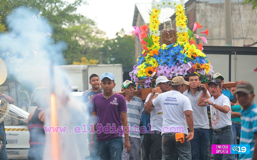 Mocito recorre calles de Monseñor Lezcano