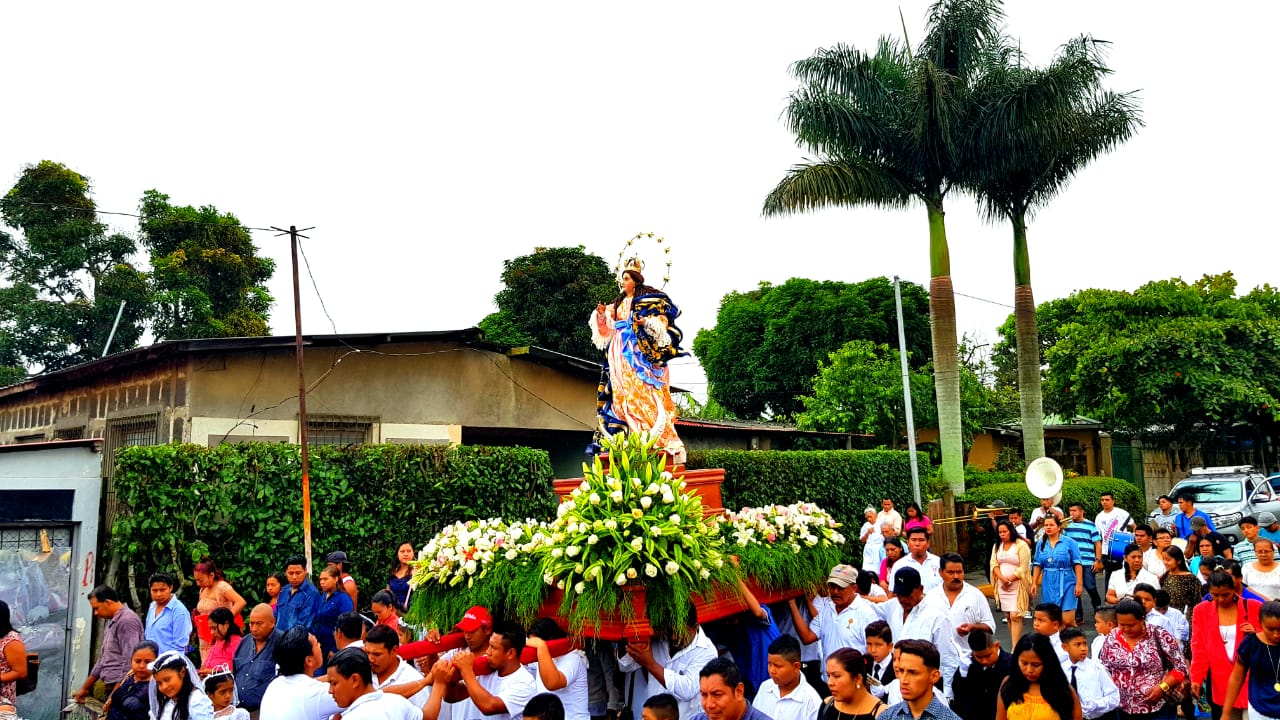 La Concha celebra la Concepción de María
