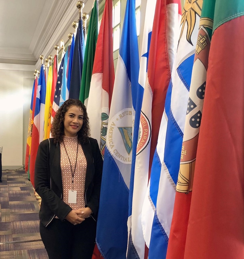 Reyna Rueda, alcaldesa de Managua en reunión del Comité de Ciudades ...