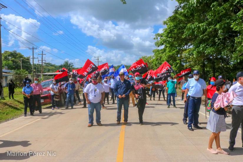 Inauguran calle de acceso a Siuna