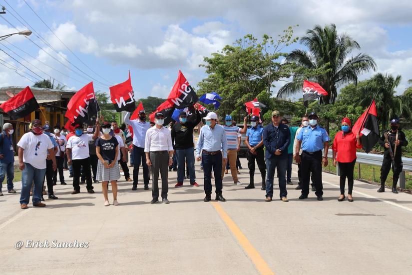 Inauguran calle de acceso a Siuna