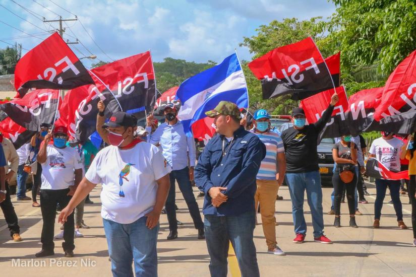 Inauguran calle de acceso a Siuna