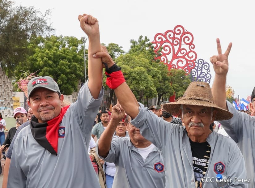 Caminan en honor a la CNA "Héroes y Mártires por la Liberación de ...