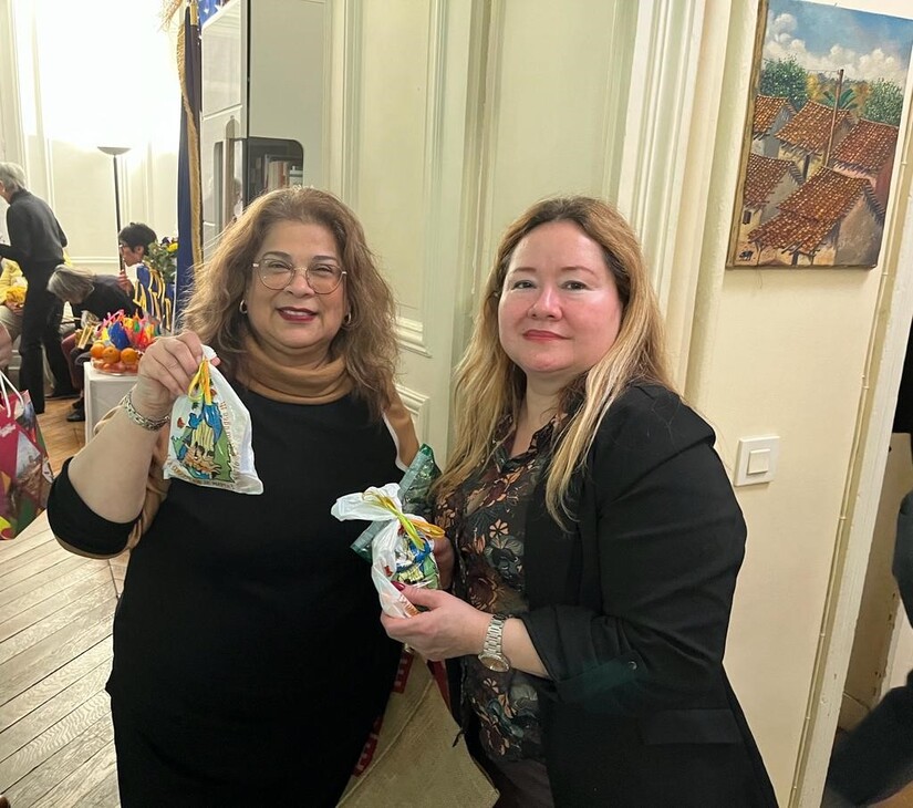 La Embajada de Nicaragua en Francia celebró a la Inmaculada Concepción ...